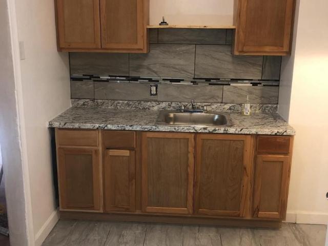 house with 1 bedroom, Detroit MI DS89644358