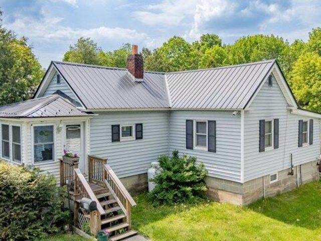house with 1 bedroom, Dover Foxcroft ME DS104074717