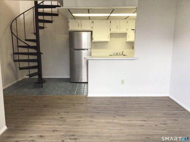 house with 1 bedroom, East Haven CT ES104191836