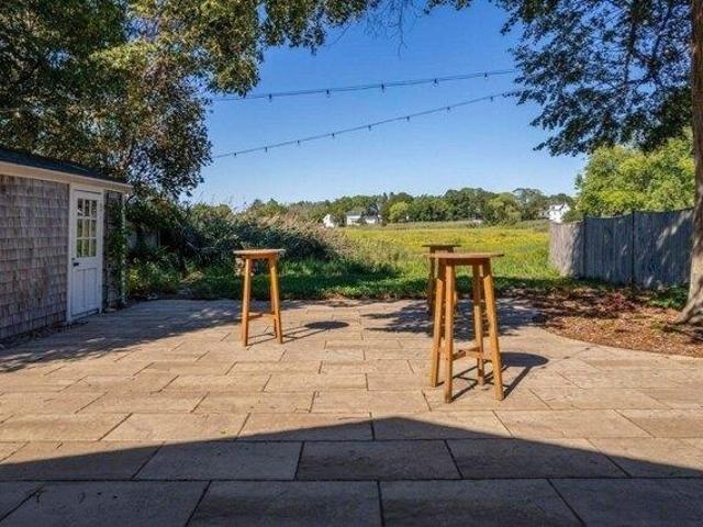 house with 1 bedroom, Essex MA ES105080585