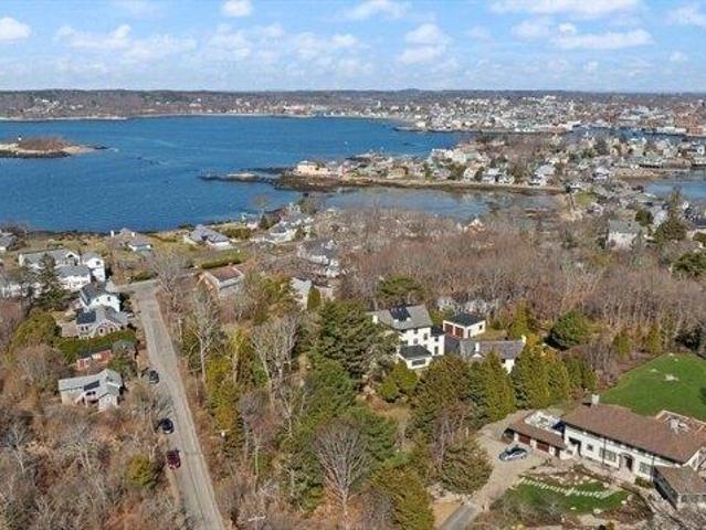 house with 1 bedroom, Gloucester MA ES105142619
