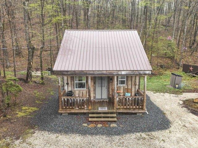house with 1 bedroom, Grafton NH DLS102444957