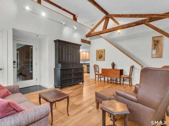 house with 1 bedroom, Guilford CT ES105127049