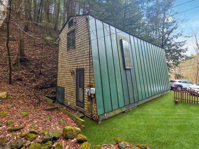 house with 1 bedroom, Hartford VT ES103188533
