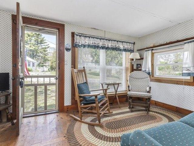house with 1 bedroom, Harpswell ME ES105107451