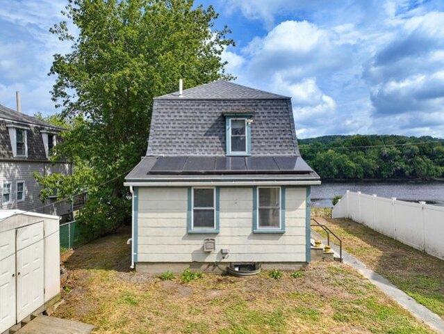 house with 1 bedroom, Haverhill MA ES105417581