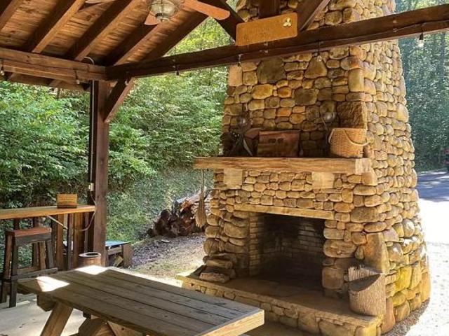 house with 1 bedroom, Hayesville NC DS78110124