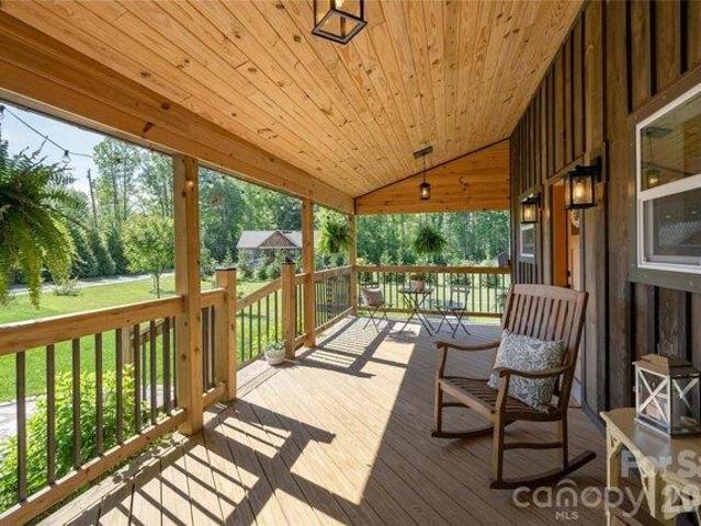 house with 1 bedroom, Hendersonville NC ES104899355