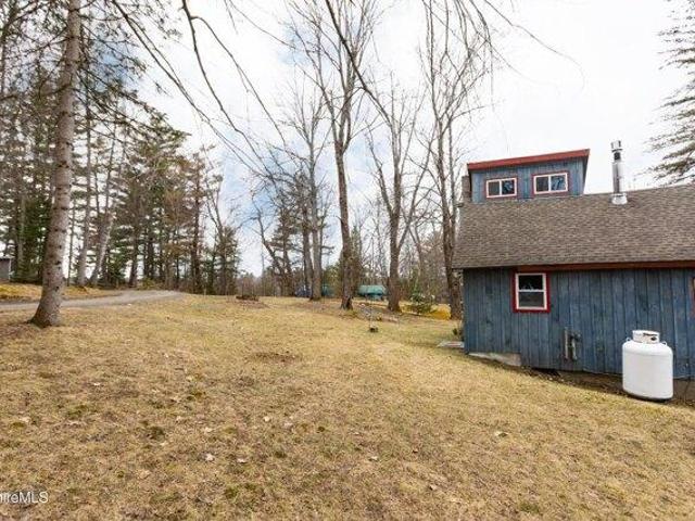 house with 1 bedroom, Hinsdale MA ES103435378