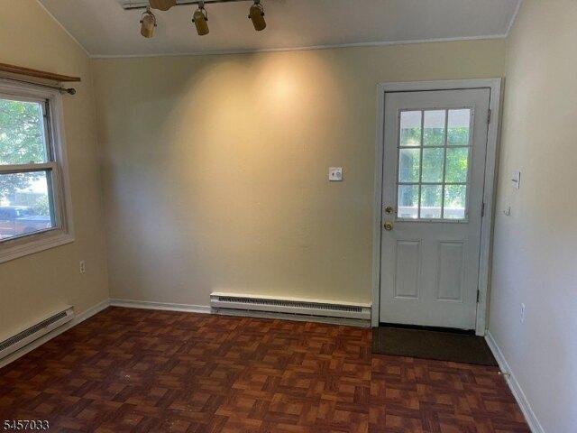 house with 1 bedroom, Hopatcong NJ ES105697031