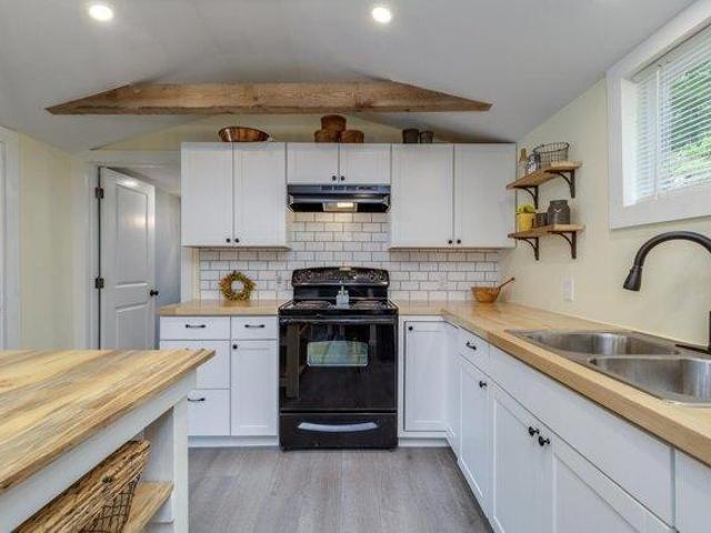house with 1 bedroom, Hopkinton NH ES105174574