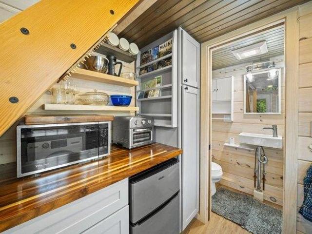 house with 1 bedroom, Hudson ME ES103432617