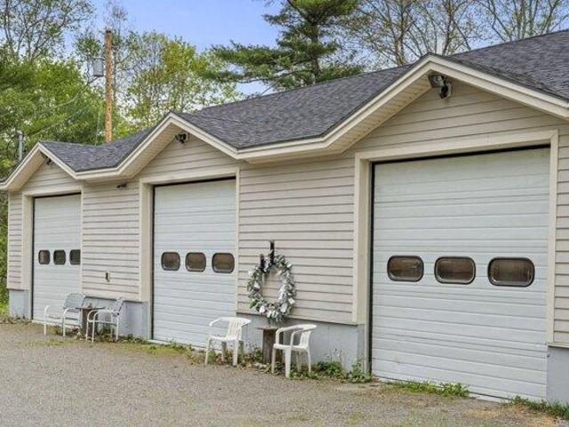 house with 1 bedroom, Hudson ME ES105127688