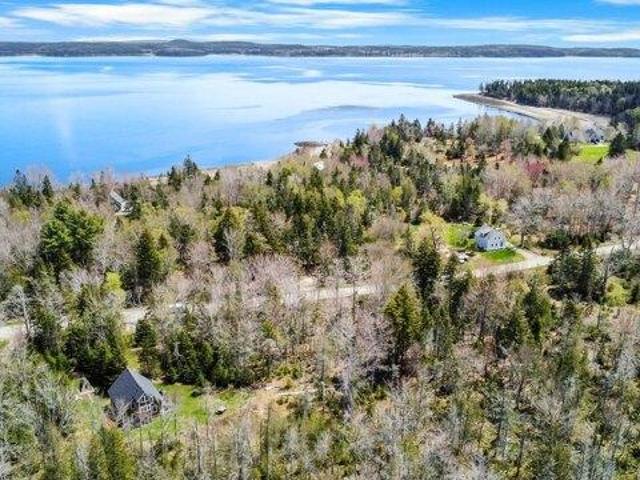 house with 1 bedroom, Islesboro ME DLS102761288