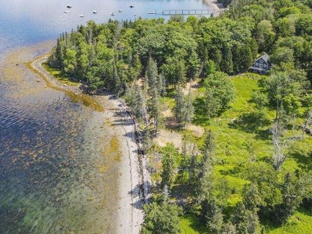 house with 1 bedroom, Islesboro ME ES103440578