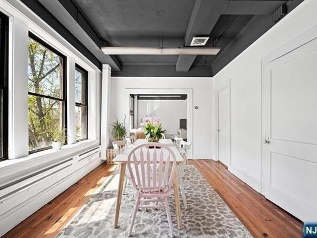 house with 1 bedroom, Jersey City NJ DLS102217273