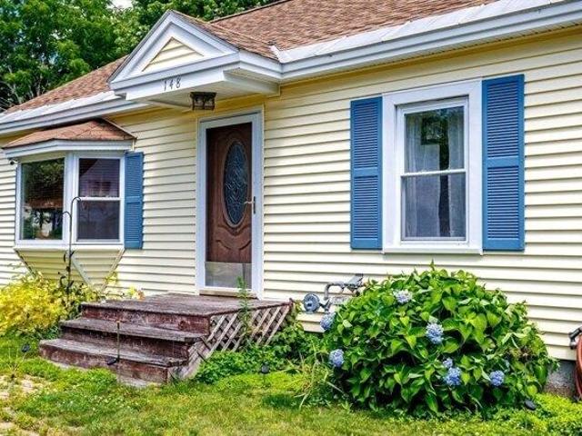 house with 1 bedroom, Leominster MA ES105106357