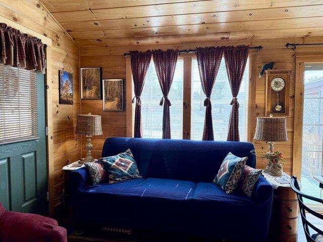 house with 1 bedroom, Limestone ME ES102824874