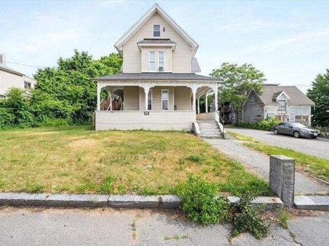 house with 1 bedroom, Lowell MA DS104233461