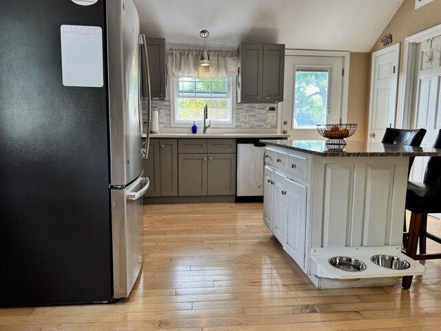 house with 1 bedroom, Manchester NH ES103886264