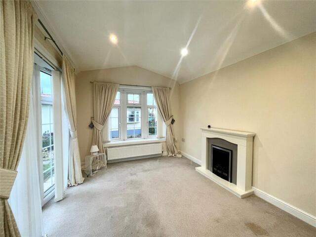 House With 1 Bedroom Macclesfield Cheshire East DS86117652