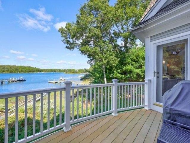 house with 1 bedroom, Mashpee MA ES103851222