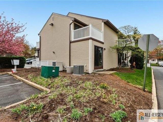house with 1 bedroom, Metuchen NJ DLS101656949