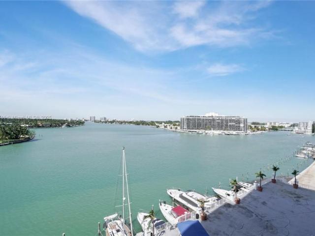 house with 1 bedroom, Miami Beach FL FL DLS102243356