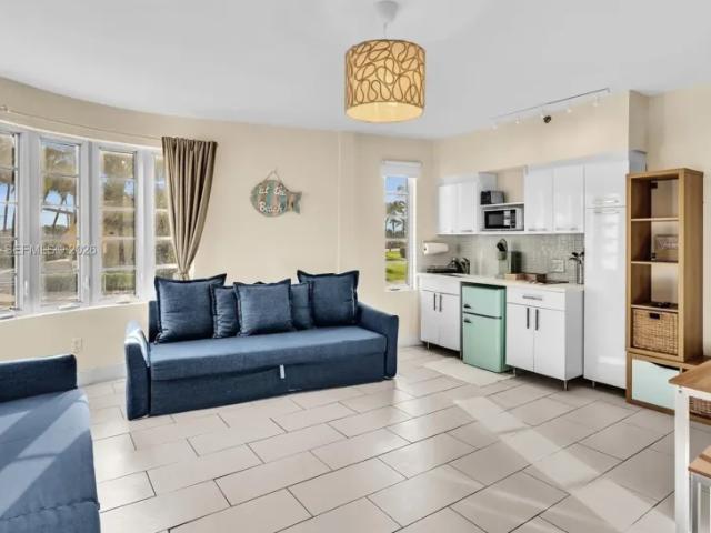 house with 1 bedroom, Miami Beach Fl FL DS102398387