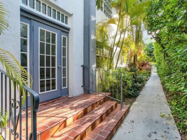 house with 1 bedroom, Miami Beach Fl FL DS102399418