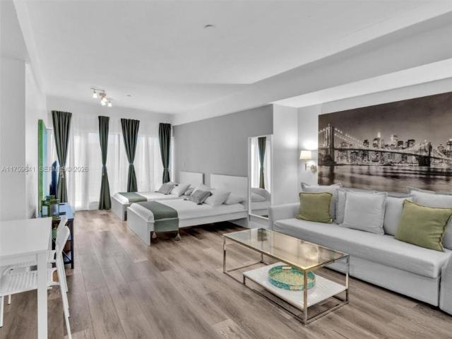 house with 1 bedroom, Miami Beach Fl FL DS102661432