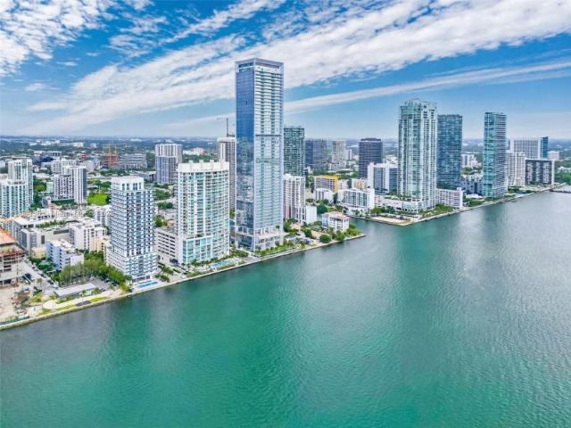 house with 1 bedroom, Miami Fl FL DS102397932