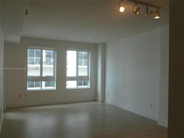 house with 1 bedroom, Miami FL FL DS102520146