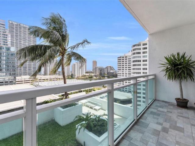 house with 1 bedroom, Miami Fl FL DS102660988