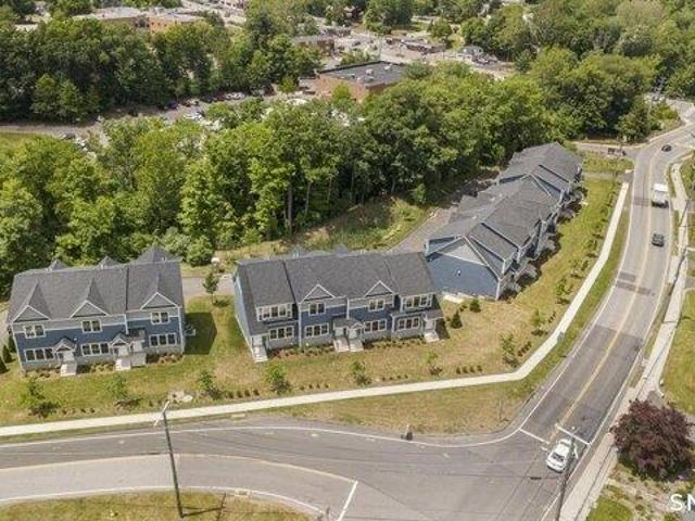 house with 1 bedroom, Middletown CT ES105231321