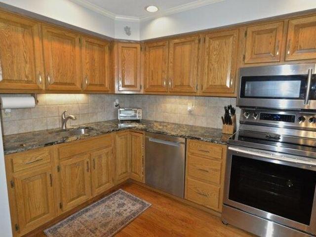 house with 1 bedroom, Monroe CT DS103438526