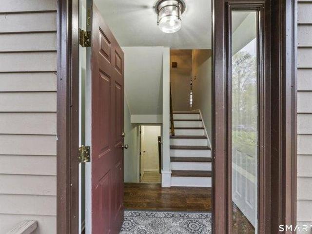 house with 1 bedroom, Monroe CT ES103186715