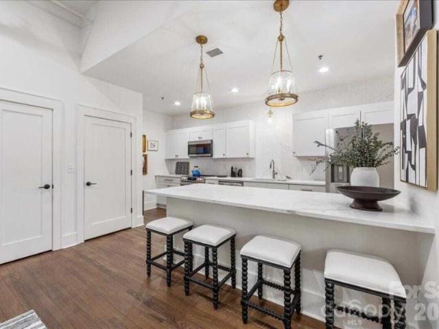 house with 1 bedroom, NC NC DLS101368217