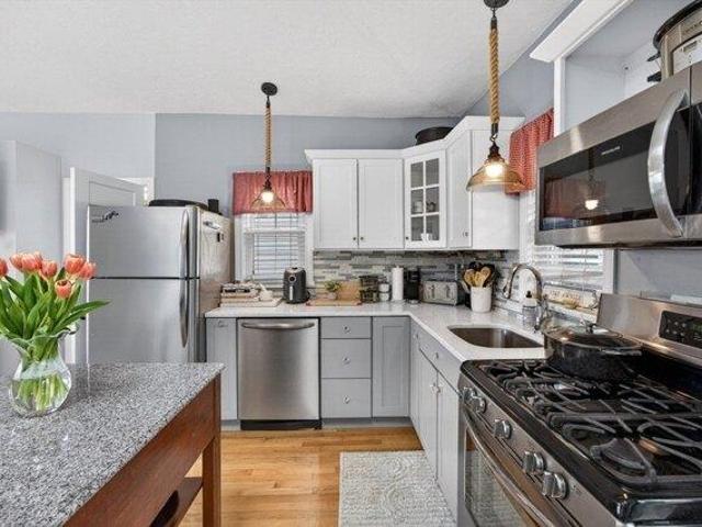 house with 1 bedroom, Nahant MA DS102370017