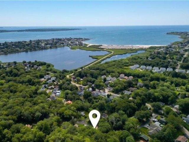 house with 1 bedroom, Narragansett RI ES105156988