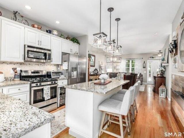 house with 1 bedroom, New Fairfield CT DS104237049