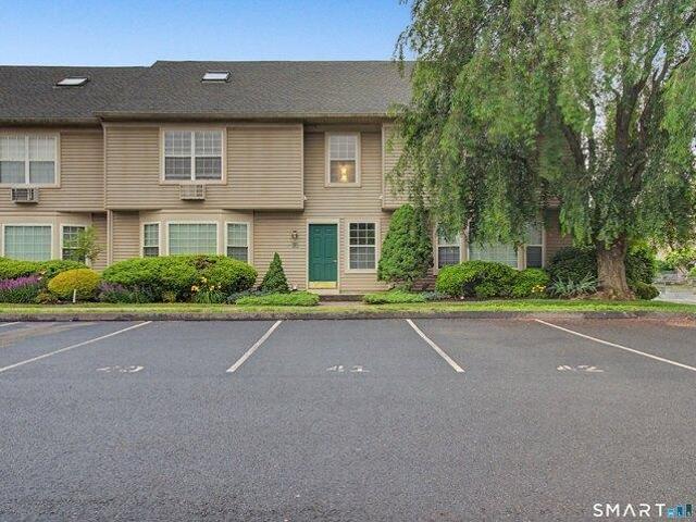 house with 1 bedroom, New Milford CT ES105174225