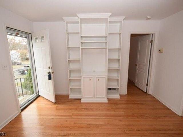 house with 1 bedroom, New Providence NJ DLS102029090