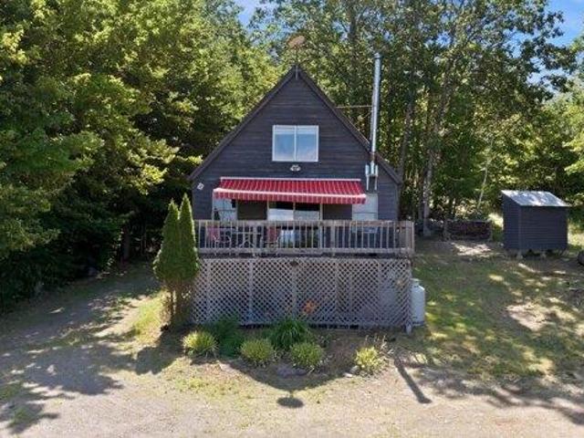 house with 1 bedroom, New Vineyard ME ES104791305
