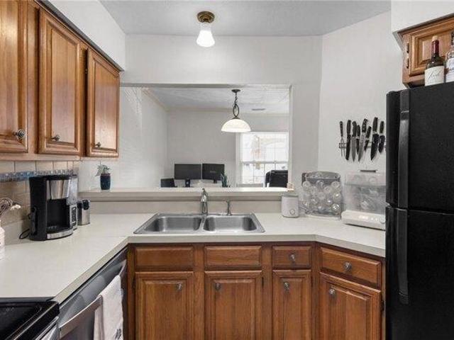 house with 1 bedroom, North Providence RI ES103851363