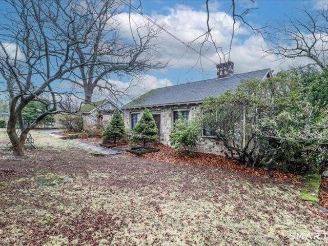 house with 1 bedroom, Norwalk CT DLS101662027