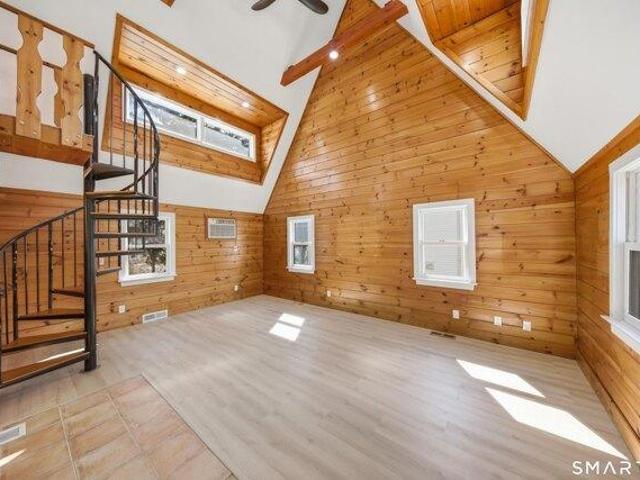 house with 1 bedroom, Norwalk CT DLS102586488
