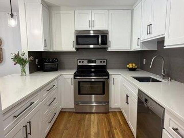 house with 1 bedroom, Norwalk CT ES104374412