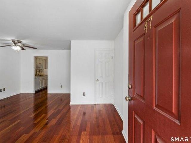 house with 1 bedroom, Norwalk CT ES104649553