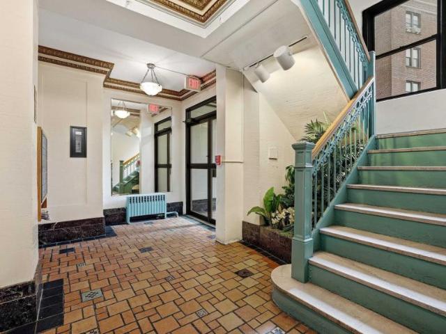 house with 1 bedroom, NY NY ES102245726